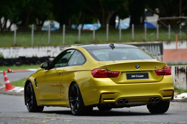 First Impresssion : BMW M4 / 430i Coupe / 430i Convertible : 2 ระดับ ...
