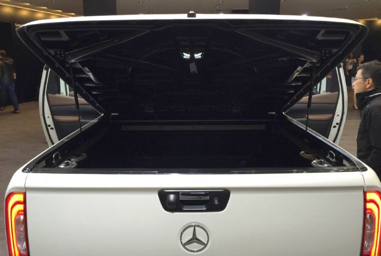 พาไปชมรถคันจริงกระบะ Mercedes-Benz X-Class ทั้งภายนอก – ภายในห้องโดยสาร ...