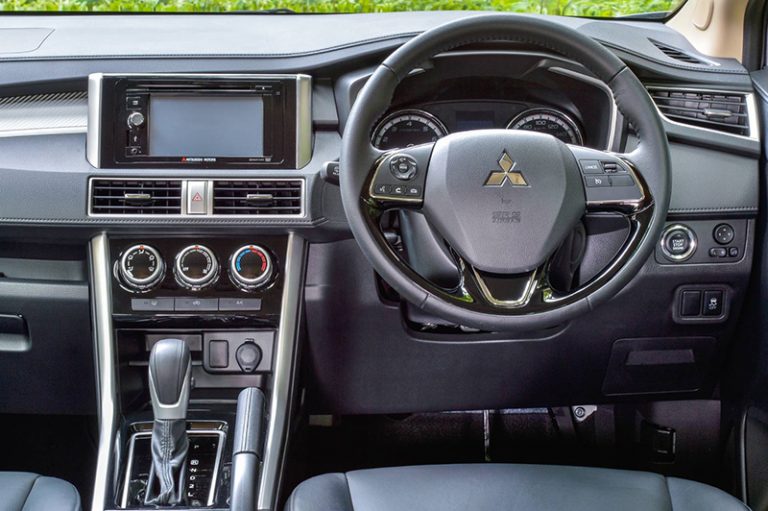 เจาะสเป็ค - Option : Mitsubishi Xpander เวอร์ชั่นไทย 2 รุ่นย่อย ก่อน ...