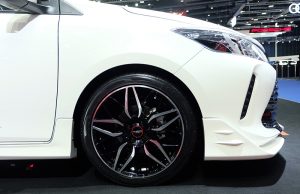 ราคาอย่างเป็นทางการ Toyota Vios 1.5 GT STREET CVT : 755,000 บาท (จำนวน ...