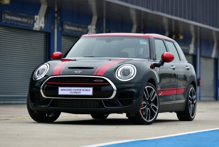 Track Impression รีวิว MINI JCW 4 รุ่น (Hatch, Convertible, Clubman และ ...