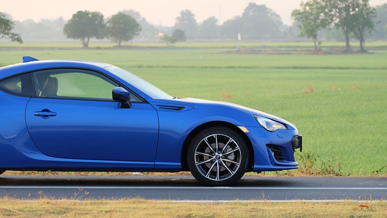 พาไปชมรถคันจริง Subaru BRZ Minorchange 2.0 Boxer 6MT / 6AT : 2,266,000 - 2,366,000 บาท (นำเข้า ...
