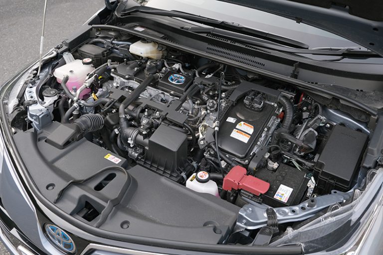 พาไปชมรถคันจริง รีวิวสรุป Toyota Corolla ALTIS 1.8 Hybrid High (TNGA ...