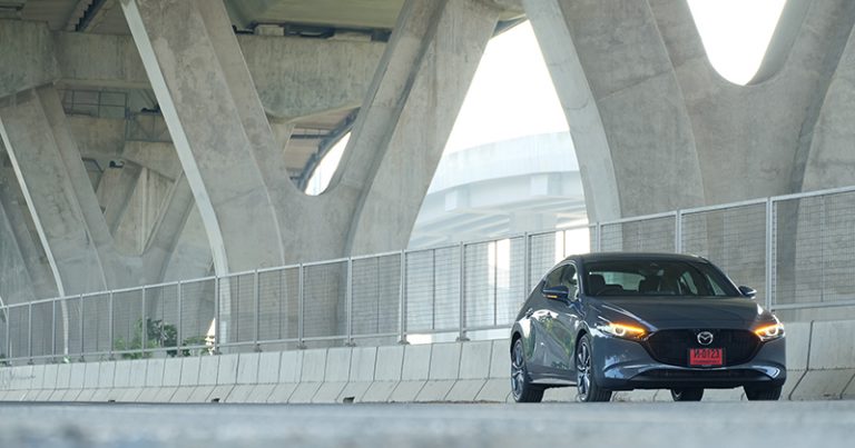 พาไปชมรถคันจริง รีวิวสรุป All NEW Mazda 3 Fastback 2.0 SP Polymetal ...