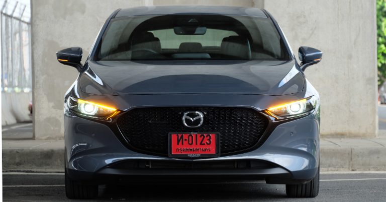 พาไปชมรถคันจริง รีวิวสรุป All NEW Mazda 3 Fastback 2.0 SP Polymetal ...