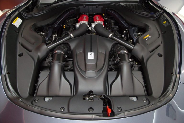 พาไปชมรถคันจริง รีวิวสรุป Ferrari Roma 3.9L V8 ทวินเทอร์โบ 620 แรงม้า ...