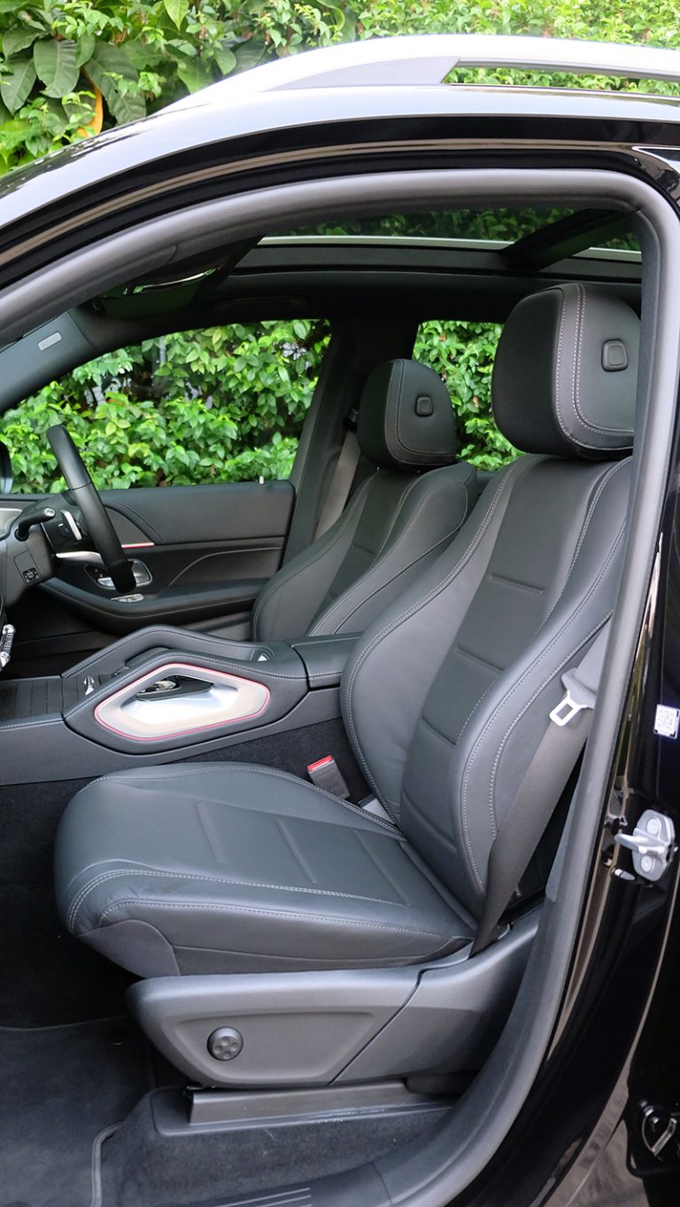 พาไปชมรถคันจริง รีวิวสรุป Mercedes-Benz GLE 300 d 4MATIC AMG Dynamic ...