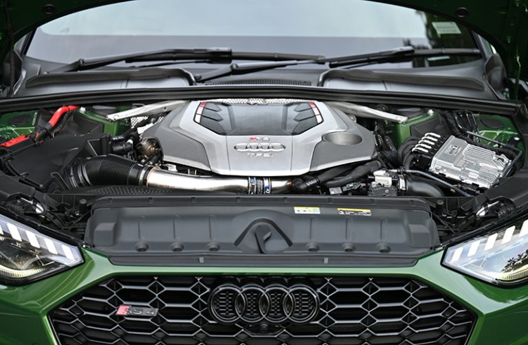 พาไปชมรถคันจริง รีวิวสรุป Audi RS4 Avant V6 2.9 Bi-Turbo 450 แรงม้า ...