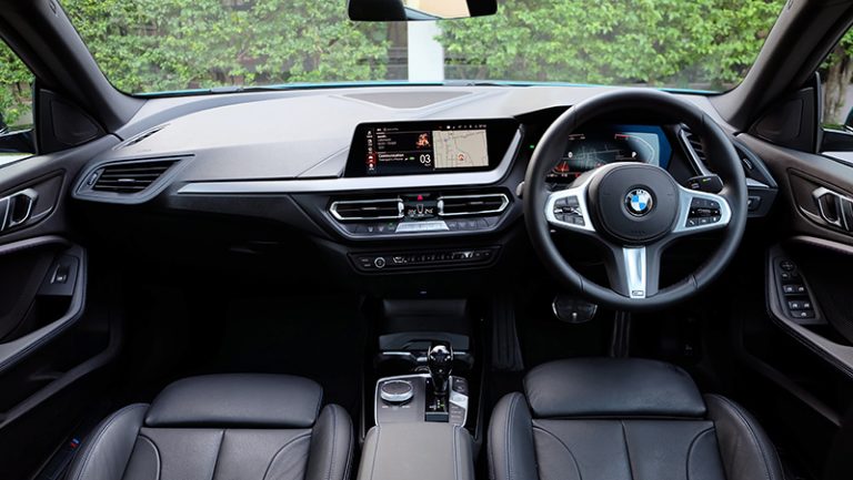 พาไปชมรถคันจริง รีวิวสรุป BMW 220i Gran Coupe' M Sport (F44 ...