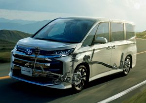 All NEW Toyota Noah & Voxy รถตู้ Minivan ประตูสไลด์ | เบนซิน 1.8 Hybrid ...
