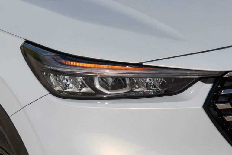 Headlightmag Clip ทดลองขับ Honda HR-V e:HEV RS E-CVT (1.5 Hybrid i-MMD ...