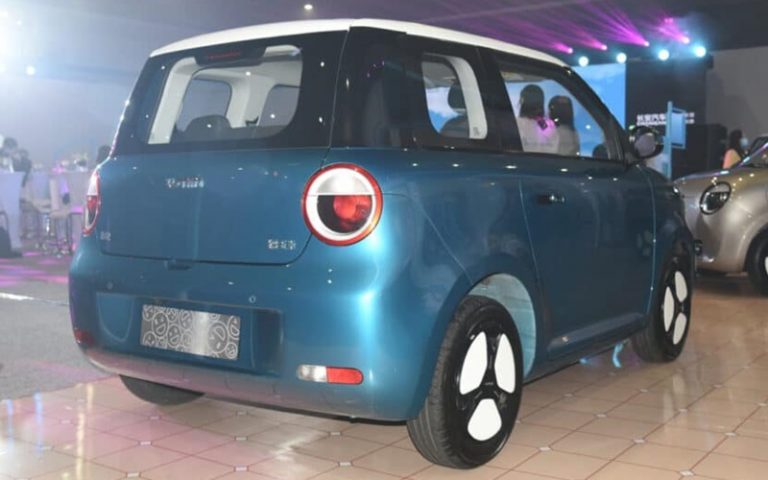 Changan Lumin Corn รถจิ๋ว EV จากจีน แรงสุด 48 แรงม้า ขับได้ไกลสุด 300 ...