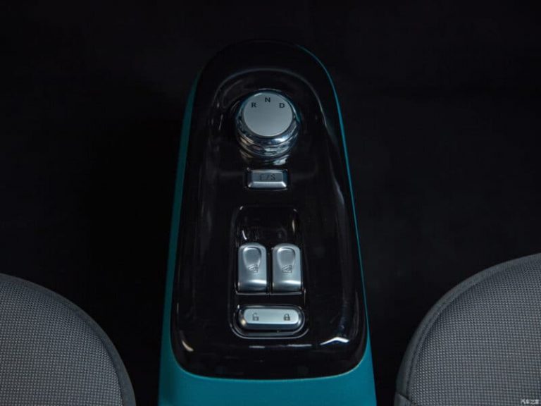 Changan Lumin Corn รถจิ๋ว EV จากจีน แรงสุด 48 แรงม้า ขับได้ไกลสุด 300 ...