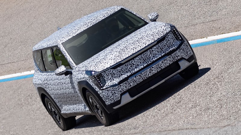 Teaser : All NEW Kia EV9 เบาะสามแถว ขุมพลัง EV ก่อนเปิดตัวปี 2023 ...