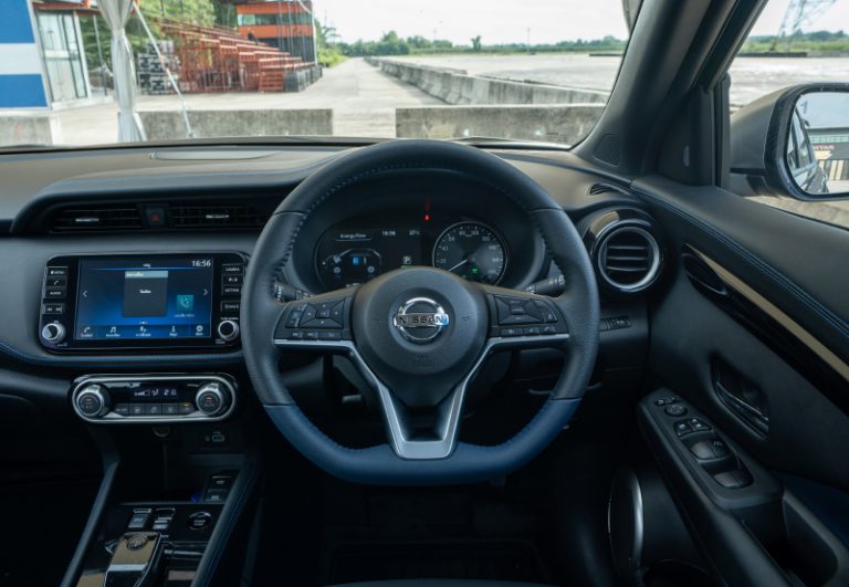 ผลทดสอบ อัตราเร่ง อัตราสิ้นเปลือง Nissan Kicks e-POWER AUTECH (MY2022) : 949,000 บาท - HeadLight ...