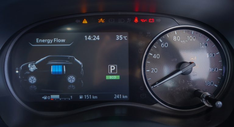 ผลทดสอบ อัตราเร่ง อัตราสิ้นเปลือง Nissan Kicks e-POWER AUTECH (MY2022) : 949,000 บาท - HeadLight ...