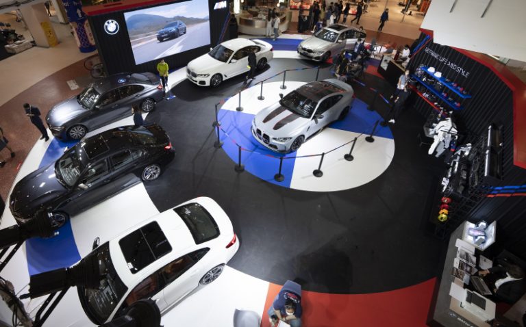 Headlightmag Clip พาชมงาน BMW Xpo 2022 ฉลองครบรอบ 50 ปี BMW M @ Central ...