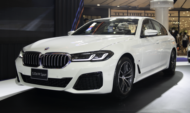 Headlightmag Clip พาชมงาน BMW Xpo 2022 ฉลองครบรอบ 50 ปี BMW M @ Central ...