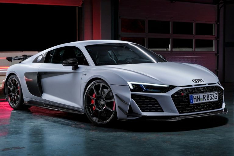 Audi R8 Coupe V10 GT RWD รุ่นส่งท้ายขุมพลังสันดาปภายในล้วน จำกัดเพียง ...