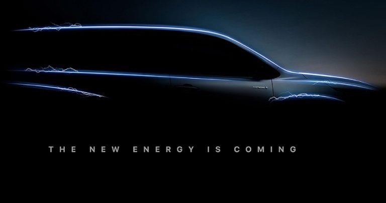 Official Teaser : All NEW Toyota Innova มาพร้อมหลังคา Panoramic Roof ...