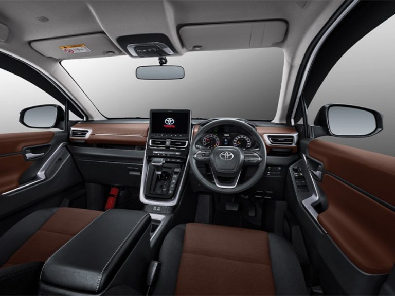 All NEW Toyota Innova (3rd Gen) เบนซิน 2.0 Hybrid เตรียมเปิดตัวในไทย 19 ...