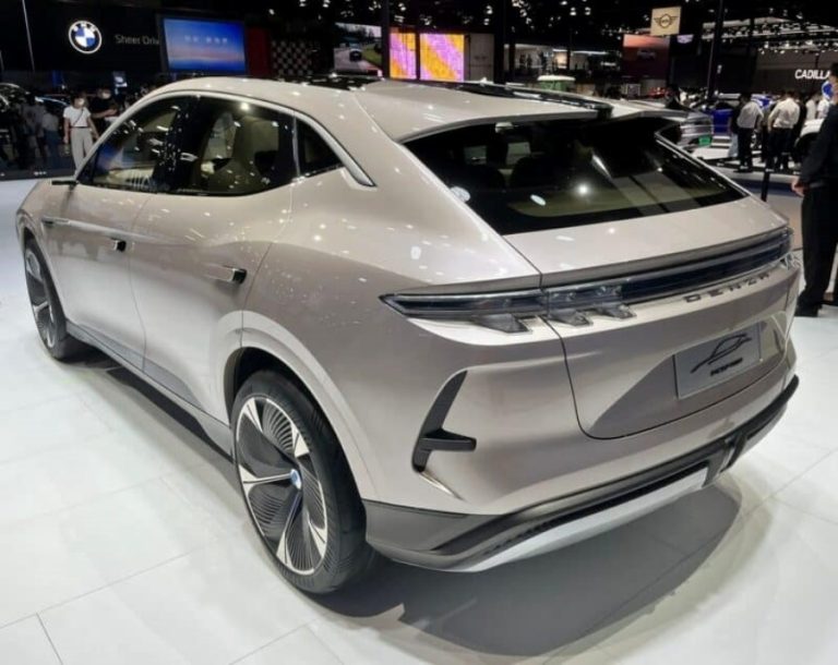 SPYSHOTS : BYD Denza Inception รถ SUV ขุมพลัง EV และ PHEV วางตำแหน่งสูงกว่าแบรนด์ BYD ทั่วไป ...