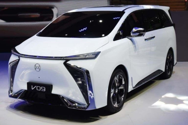 Hycan V09 รถตู้ขุมพลังไฟฟ้าล้วน พร้อมสถาปัตยกรรม 800V สุดล้ำด้วยระบบขับขี่อัตโนมัติระดับ 2 ...