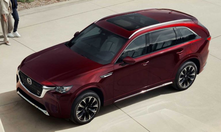 Mazda CX-90 Midsize SUV เบาะนั่ง 3 แถว ขุมพลังเบนซิน 6 สูบเรียง 3.3 ...