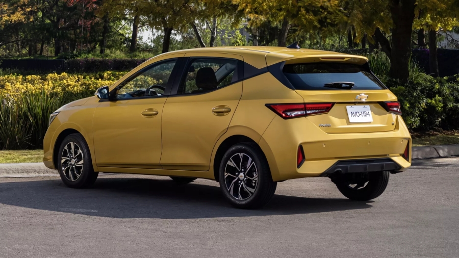 ชื่อนี้ยังไม่ตาย Chevrolet Aveo ผลิตโดย SAIC-GM-Wuling เปิดตัวที่ประเทศ ...