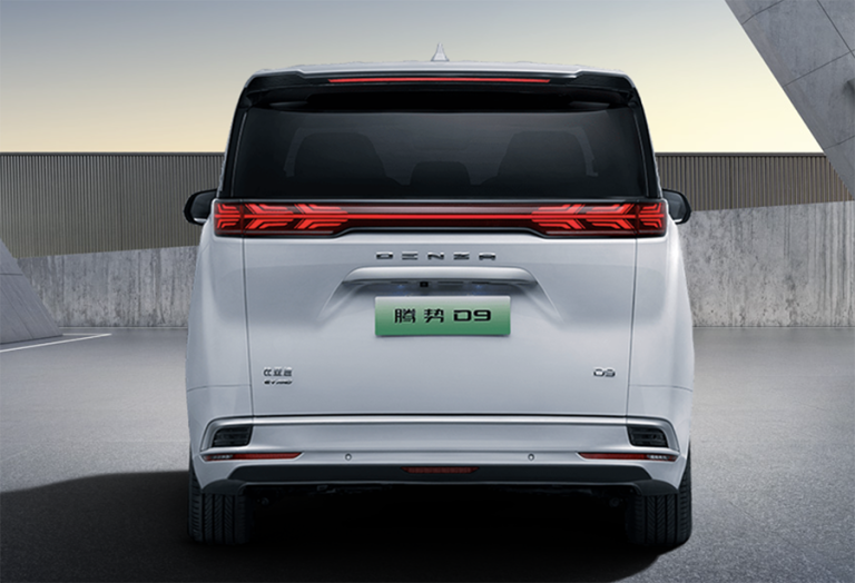 BYD Denza D9 EV รถตู้หรู MPV 7 ที่นั่ง ขุมพลังไฟฟ้า 100% วิ่งไกล 600 km. เตรียมโชว์ตัวที่งาน ...