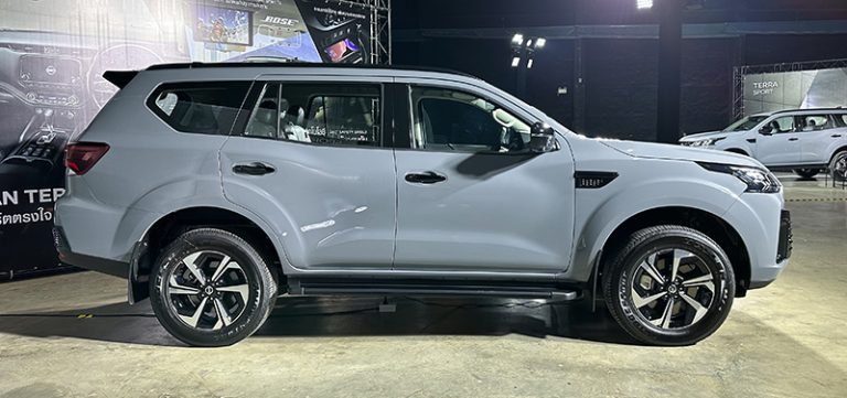 ภาพคันจริง Nissan Terra SPORT 2.3 VL Twin-Turbo 7AT 4x4 | Make up รอบ ...