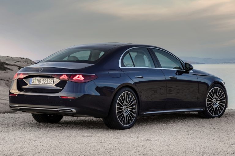 All NEW Mercedes-Benz E-Class (W214) ภายนอกแนวทะมัดทะแมง ภายในเรียบหรู ...