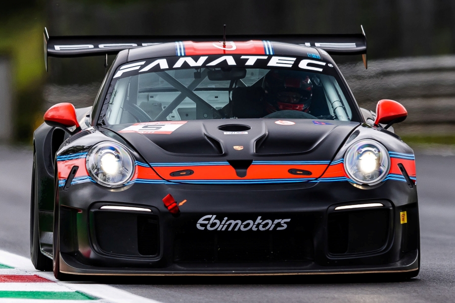 Porsche 911 GT2 RS Clubsport Evo ปรับปรุงด้านอากาศพลศาสตร์เป็นหลัก - HeadLight Magazine