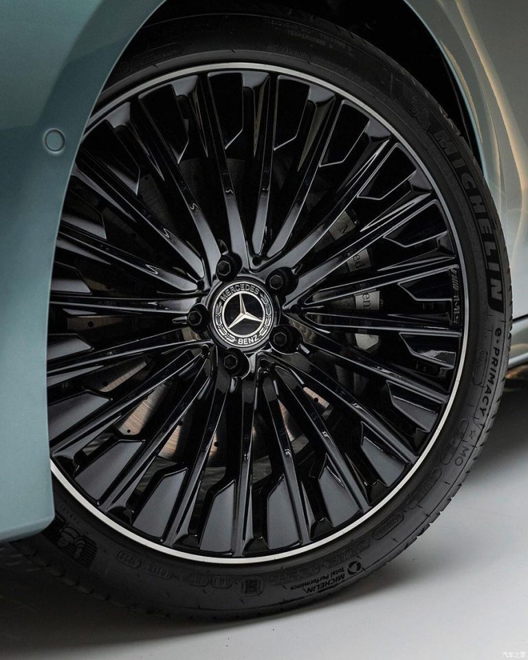 Official Teaser : All NEW Mercedes-Benz E-Class (W214) เตรียมเปิดตัวใน ...