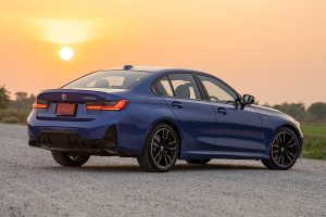 ภาพคันจริง BMW M340i xDrive (LCI)| ปรับดีไซน์ภายนอกภายใน ใส่จอใหม่OS8 ...