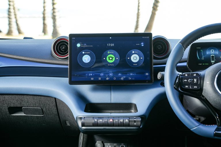 ภาพคันจริง + สเป็ค BYD Dolphin Standard Range & Extended Range เตรียม ...