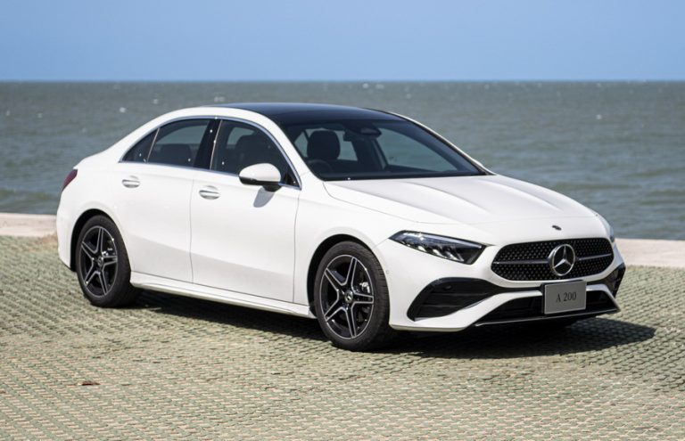 First Impression ทดลองขับ Mercedes-Benz A 200 AMG Dynamic (Facelift ...