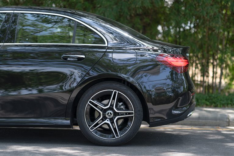 First Impression ทดลองขับ Mercedes-Benz A 200 AMG Dynamic (Facelift ...