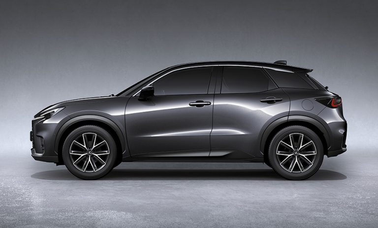 Lexus LBX Sub Compact Crossover ขุมพลังเบนซิน 1.5L Hybrid 136 แรงม้า ...