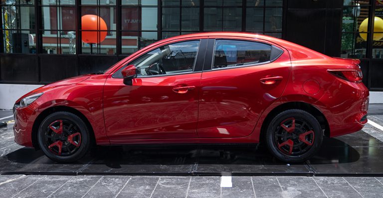 รวมภาพคันจริง Mazda 2 Minorchange (2023) | แจกความสดใส ในวัย 9 ขวบ - HeadLight Magazine