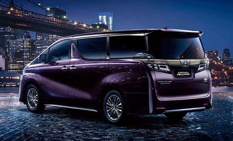 Spyshot : All NEW Toyota CROWN Vellfire เวอร์ชั่นมีมงฯ พวงมาลัยซ้าย ...