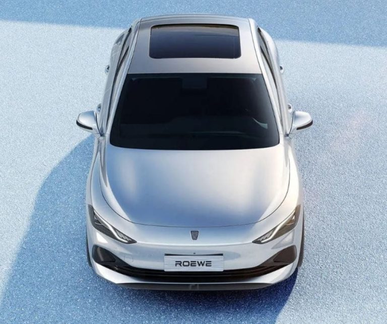 SAIC Roewe D7 DMH ซีดาน Plug-in hybrid วิ่งได้ไกลสุด 1,400 กม. ต่อยอดมา ...