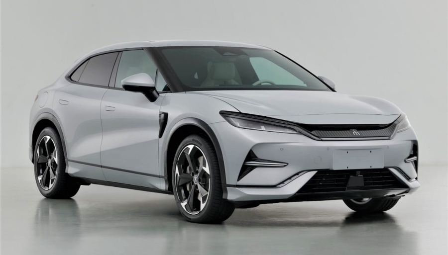 เพจ BYD เปลี่ยนปกเป็น Seal แล้ว