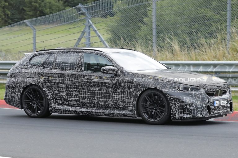 SPYSHOTS : BMW M5 Touring เวอร์ชั่นตัวแรงเครื่องยนต์เบนซิน V8 พ่วง ...