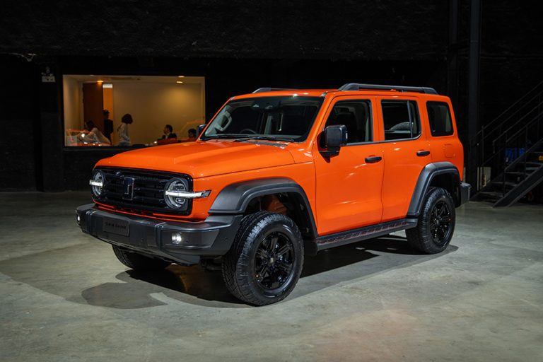 ราคาอย่างเป็นทางการ TANK 300 HEV : 1,349,000 - 1,499,000 บาท | ส่วนลด ...