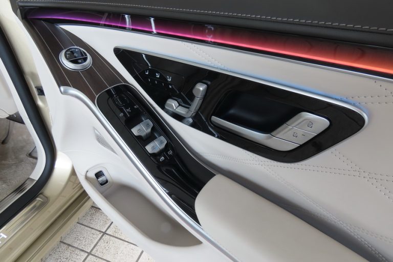 First Impression ทดลองขับ Mercedes-Maybach S 580 e Premium (Plug-in ...