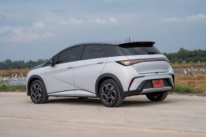 ภาพคันจริง BYD Dolphin | จบแค่ Standard Range หรือไปให้สุด แล้วหยุดที่ ...