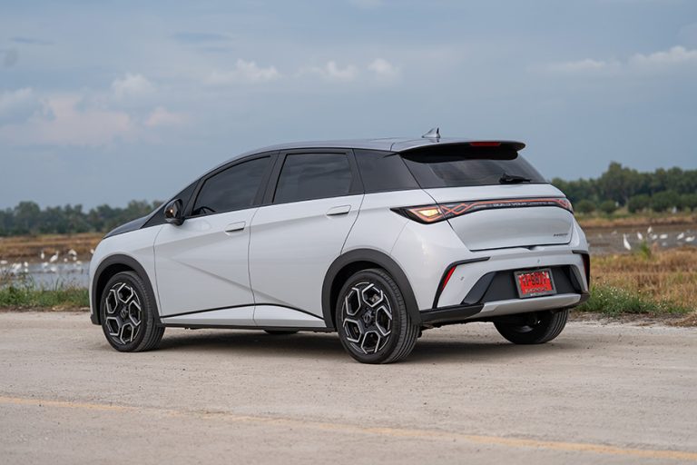 ภาพคันจริง BYD Dolphin | จบแค่ Standard Range หรือไปให้สุด แล้วหยุดที่ ...
