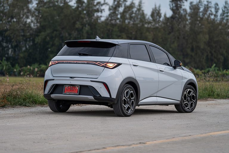 ภาพคันจริง BYD Dolphin | จบแค่ Standard Range หรือไปให้สุด แล้วหยุดที่ ...