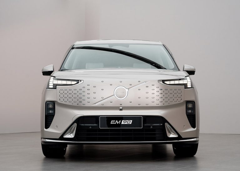 ภาพ Official : Volvo EM90 MPV ขุมพลังไฟฟ้า 272 แรงม้า แบตเตอรี่ 116 kWh ...